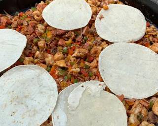 Discada Mixta Sonorense Receta de VÍCTOR ARRIOLA 🇲🇽- Cookpad